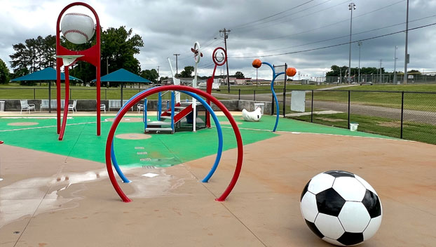 Splash pad opening heralds holiday weekend - Franklin County Times