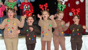 PHOTOS: Vina Elementary students hold Christmas Play - Franklin County ...